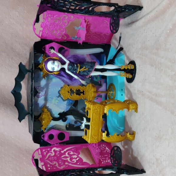 monster high | Toys | Monster High Dj Booth With Spectrum Spectra Void ...